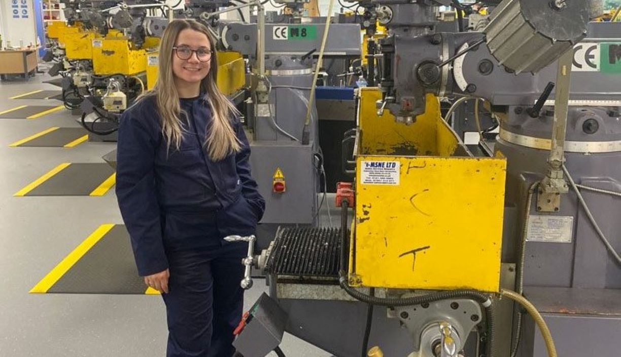 British Engines Apprentices Awarded at TDR Training